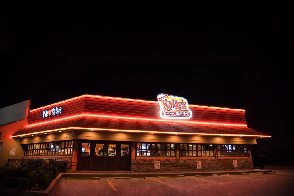 Contacto – Spike's Burgers & Alitas